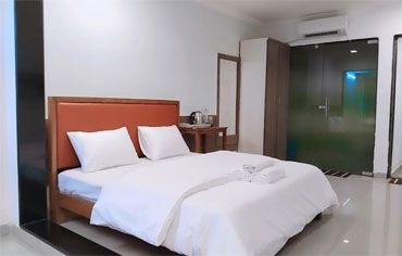 The Heart of Heaven Resort
